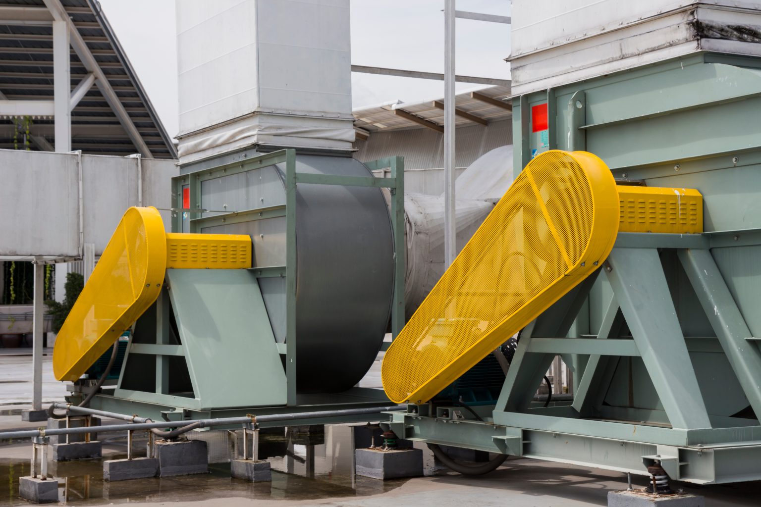 Machine Guarding for Workplace Safety - Safesite